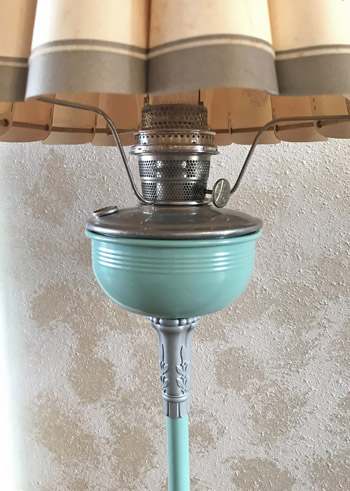 B-270 floor lamp